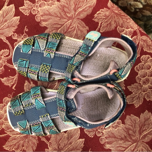 See Kai Run | Shoes | See Kai Run Closed Toe Caged Sandals Sz 1 | Poshmark